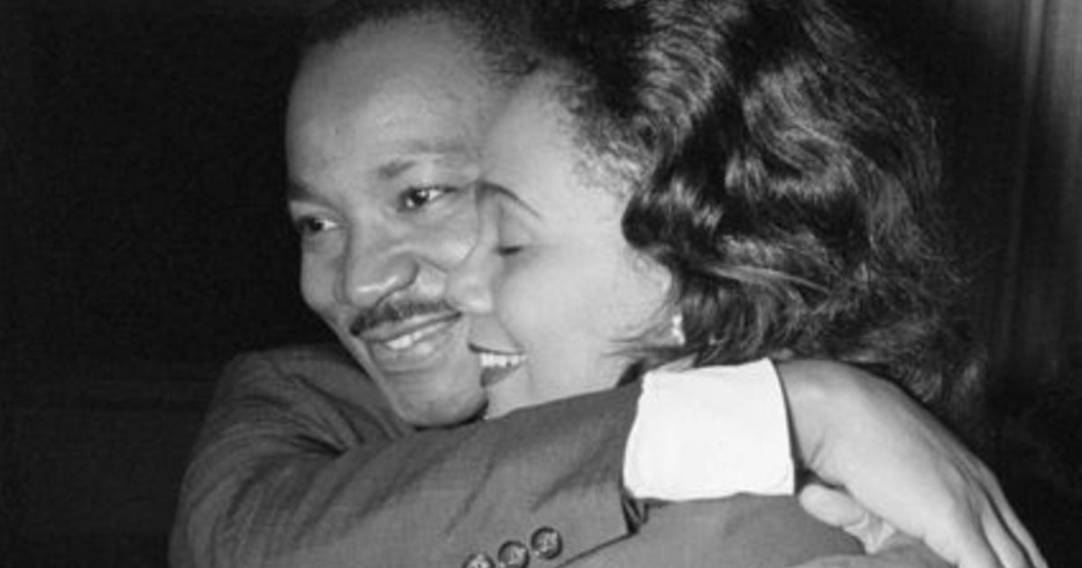 Coretta Scott King's Cousin Says 'MLK' Statue 'The Embrace' Looks Like ...