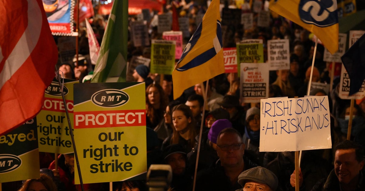 Hundreds Of Thousands Of Teachers, Civil Servants And Rail Workers Will ...