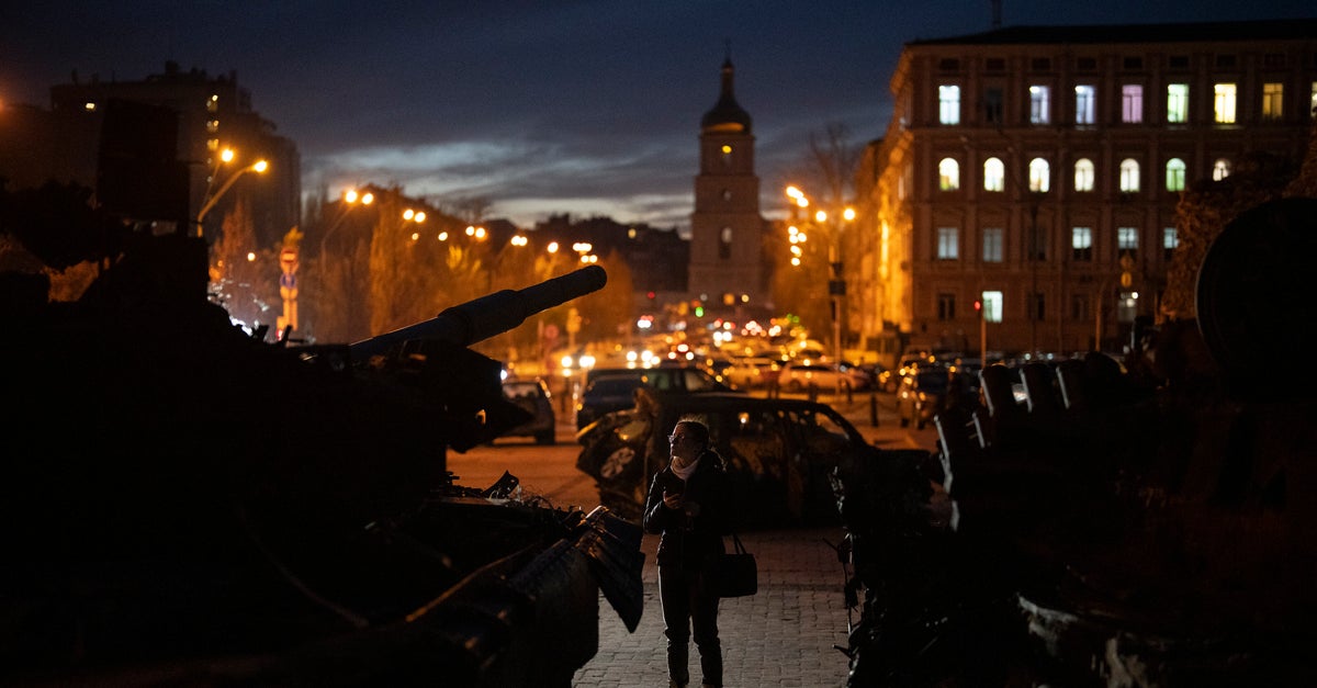 Former U.S. Navy SEAL Killed In Ukraine | HuffPost Latest News