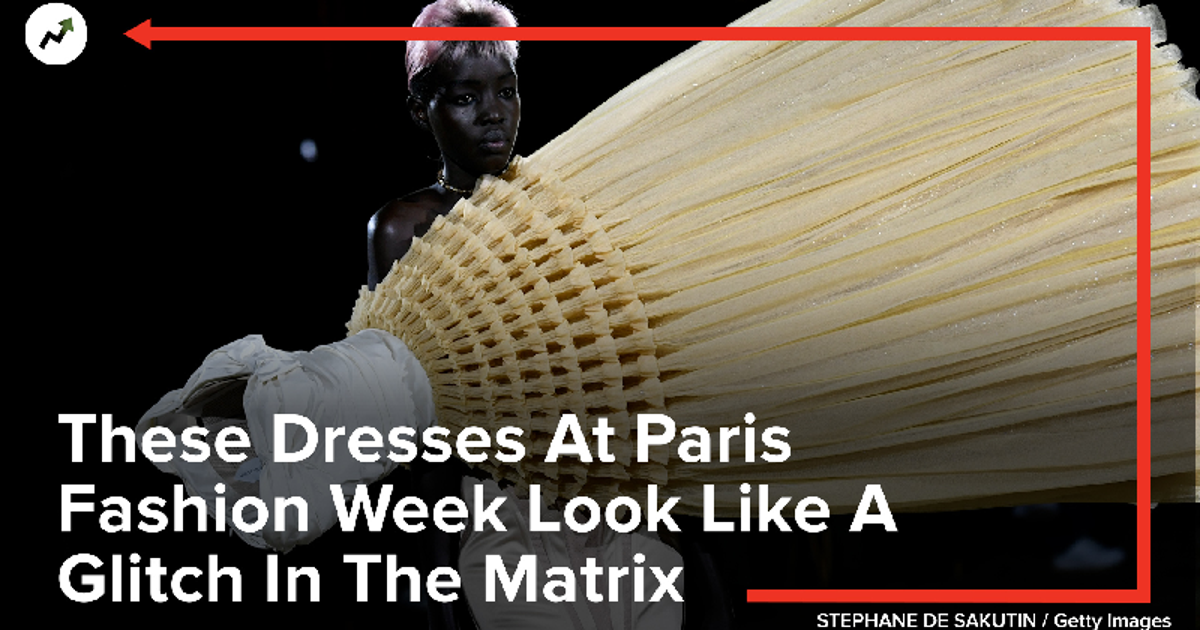 These Dresses At Paris Fashion Week Look Like A Glitch In The Matrix ...