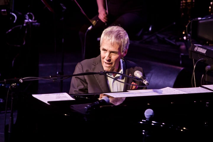 Burt Bacharach Legendary Songwriter Dies Aged 94 Huffpost Uk