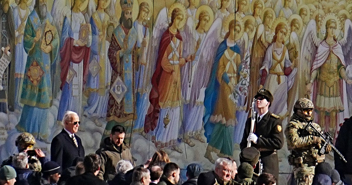 Mπάιντεν: Οπλα 500 εκατομμυρίων στην Ουκρανία - Ζελένσκι: Η πιο ...