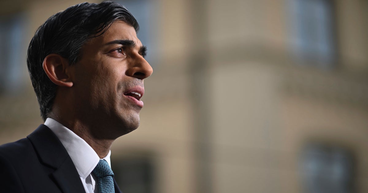Tories Auction Crystal Portrait Of Rishi Sunak For £25,000 | HuffPost ...