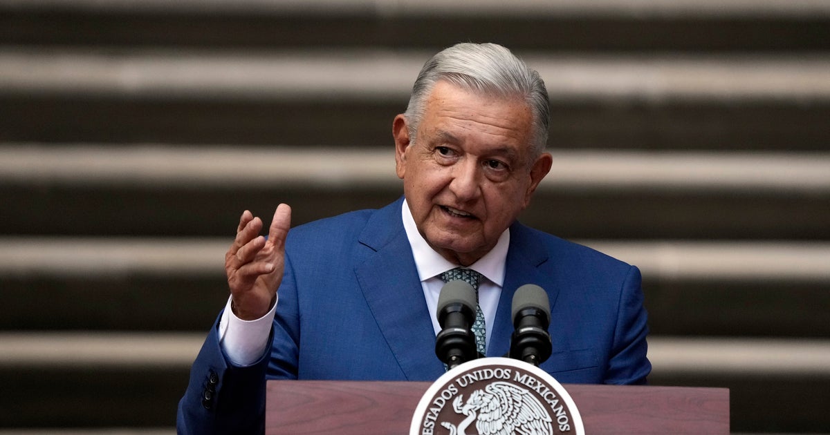 Mexican President Posts Photo Of What He Claims Is An Elf | HuffPost ...