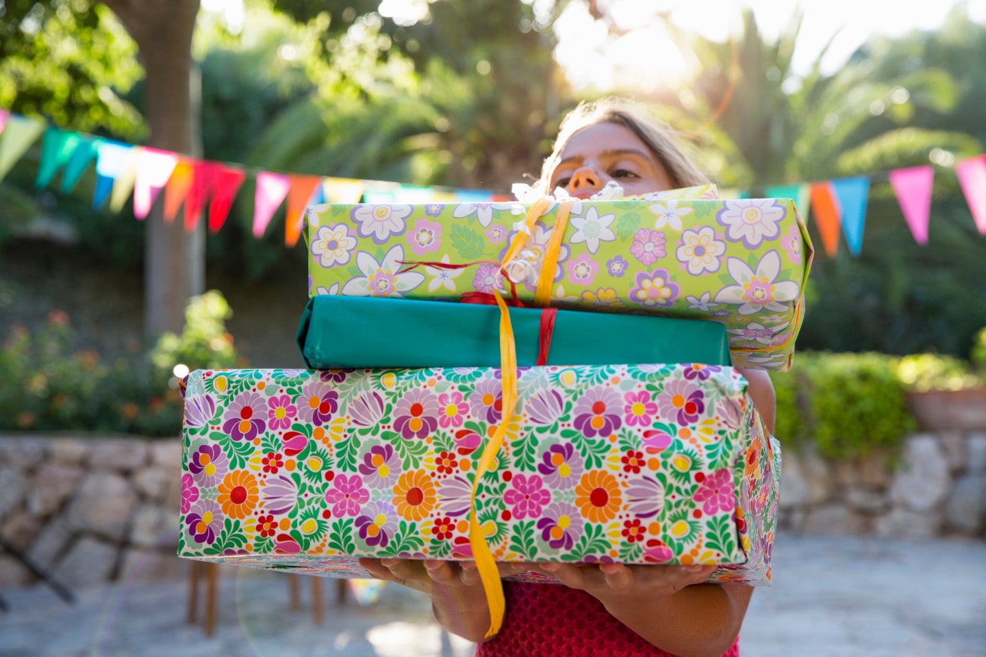 'No Gifts, Please' Party: What To Do If You're Invited | HuffPost Life