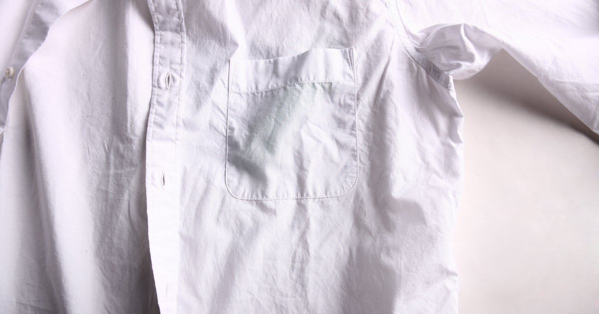 Want Crease-Free Clothes Without An Iron? Use A Handful Of Ice Cubes ...