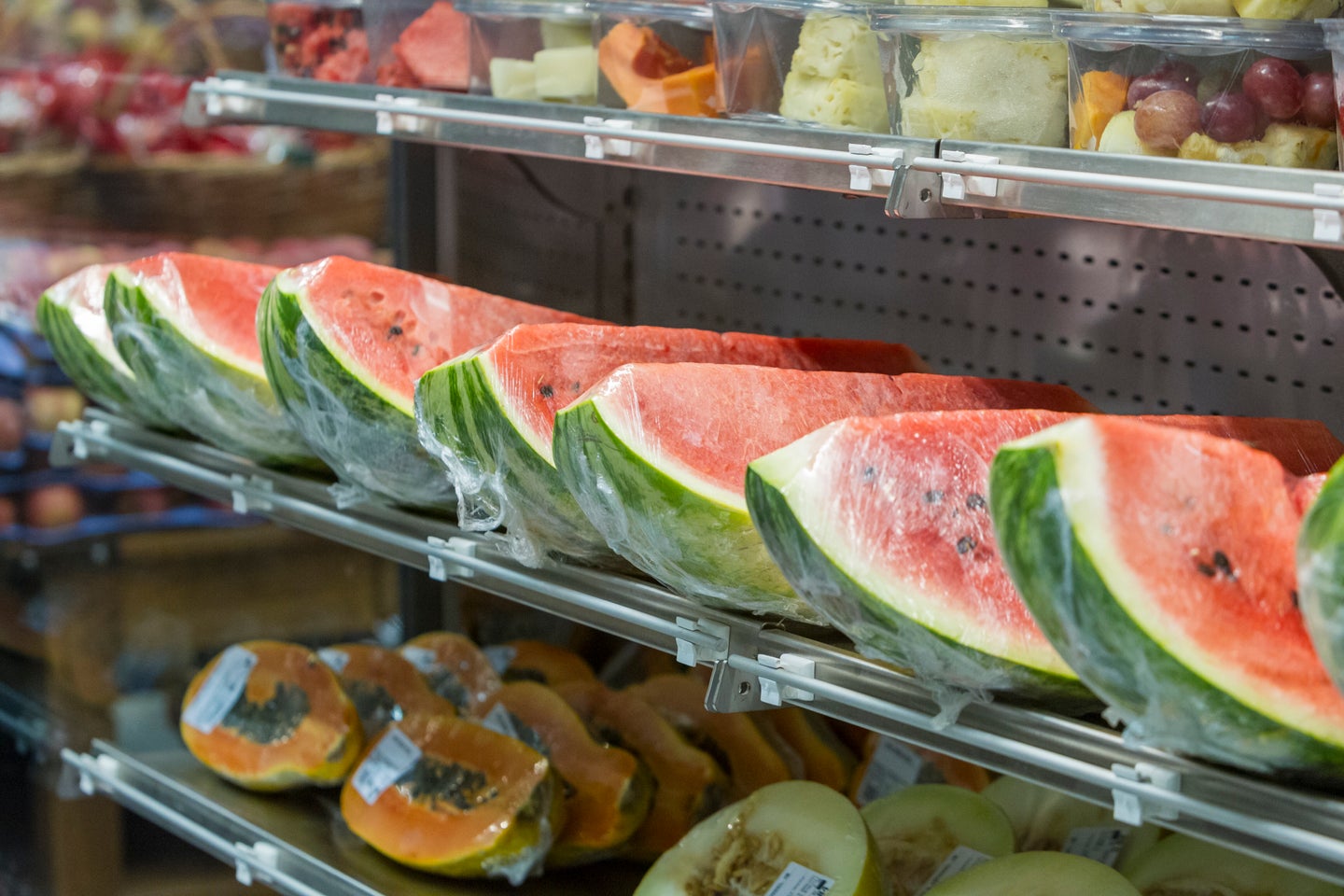 Food Safety Experts Avoid These 4 Foods At The Grocery Store | HuffPost ...