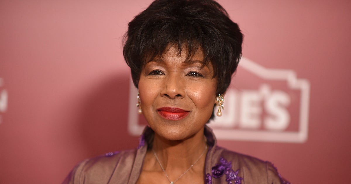 It looks like more than just the two new cat amiibo will work in Super ...