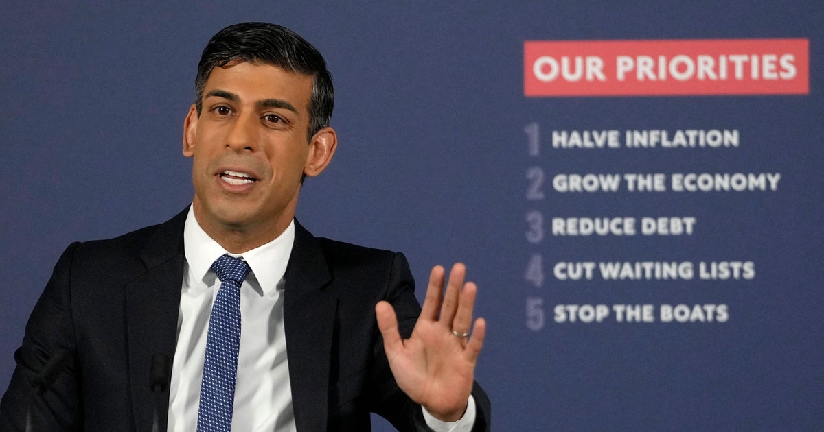 'Gosh, Very Quiet': Rishi Sunak Gets Silence As Students Refuse To Ask ...