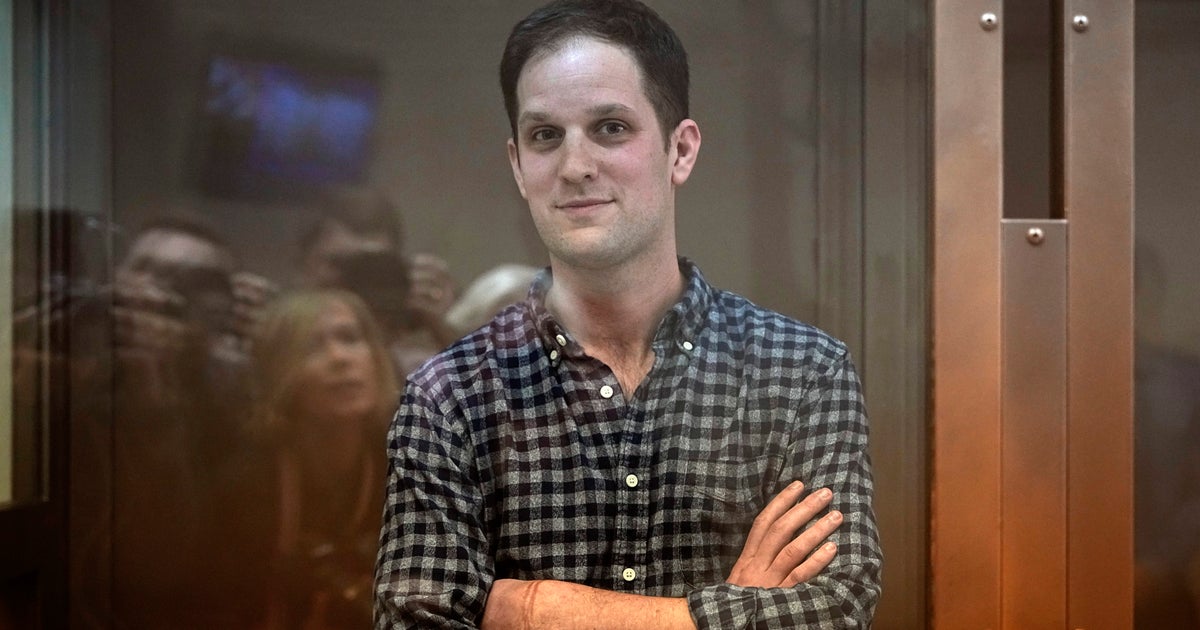 US Reporter Held By Russia On Spying Charges To Stay In Jail | HuffPost ...