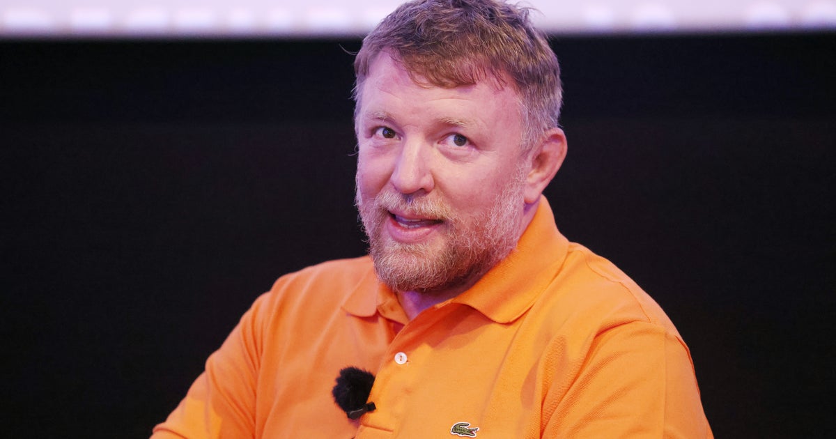 Guy Ritchie Bans Real Guns From Film Sets After Rust Shooting ...