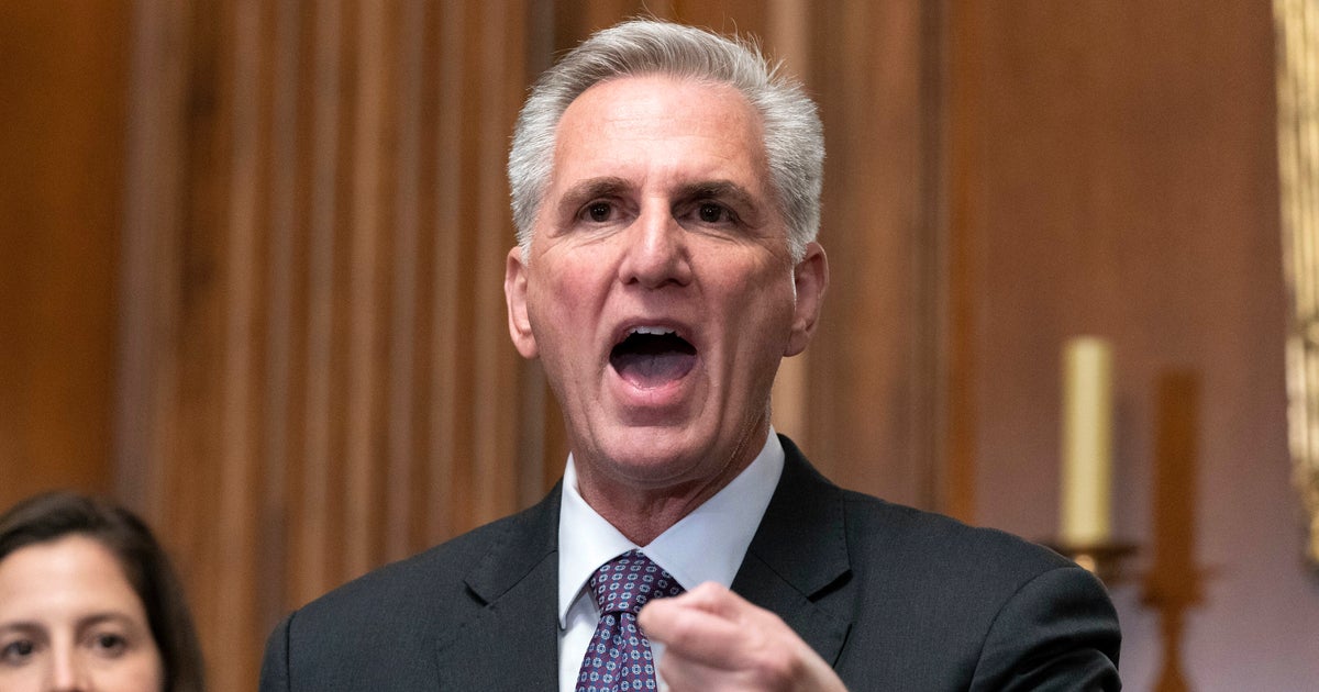 Kevin McCarthy Offers Crappy Defense Of Trump Toilet Pic | HuffPost ...