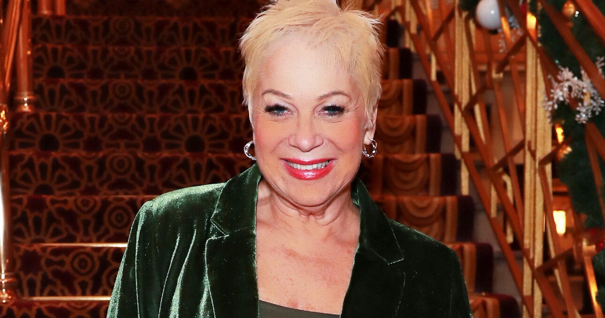 Denise Welch To Play Queen In Princess Diana Musical | HuffPost UK Entertainment