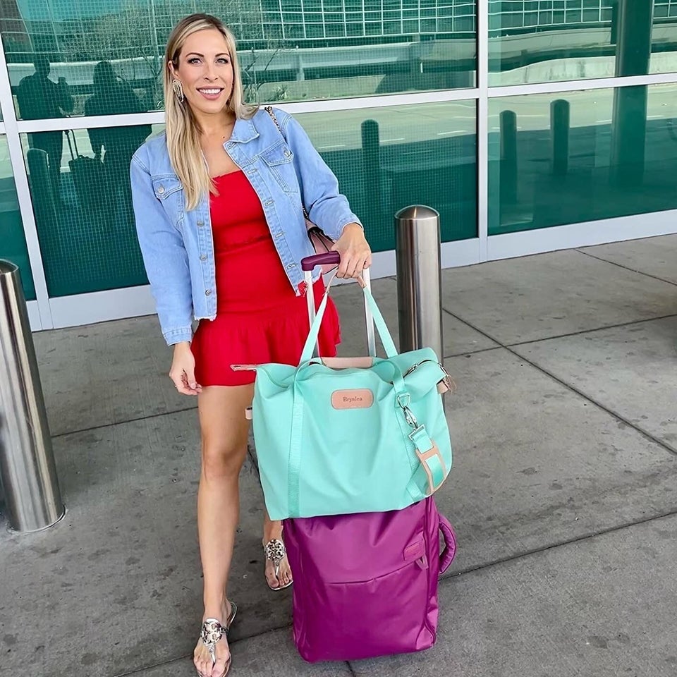 25 Pieces Of Clothing From Amazon Reviewers Are Buying In Multiple ...