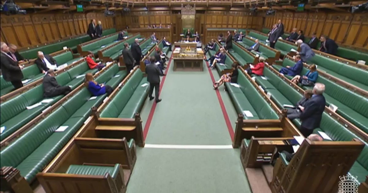 William Wragg likens government policy to Rosie and Jim | HuffPost Videos