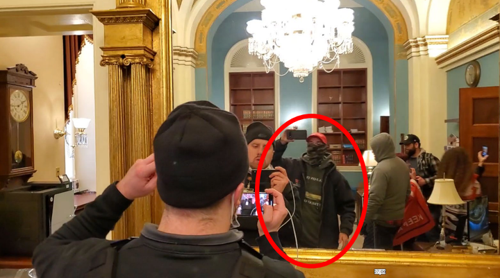 Jan 6 Rioter Who Stole Photo From Pelosis Office Sentenced Huffpost