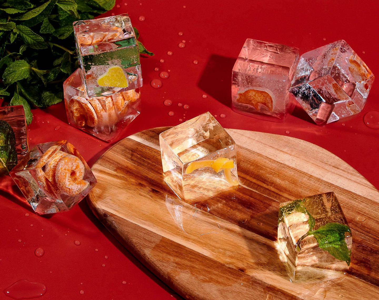 How To Make Bar-Quality Ice, The Secret To A Better-Tasting Drink ...