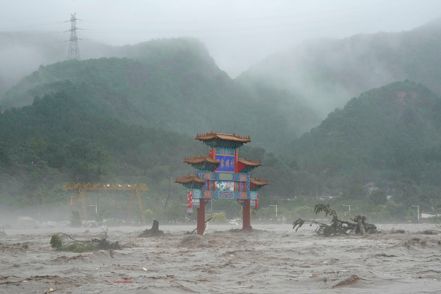 Beijing Floods: A Look At The Shocking Floods Swamping China | HuffPost ...