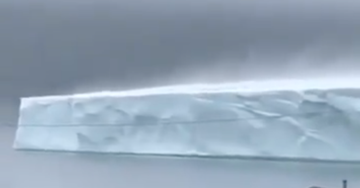 Canada's Giant Iceberg Prompts Hilarious Internet Reaction | HuffPost ...