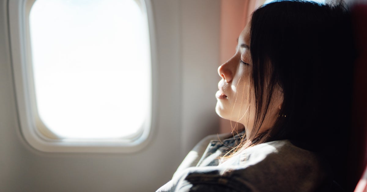 Get Your Best Snooze Yet: Optimal Seats For In-Flight Sleep | HuffPost ...