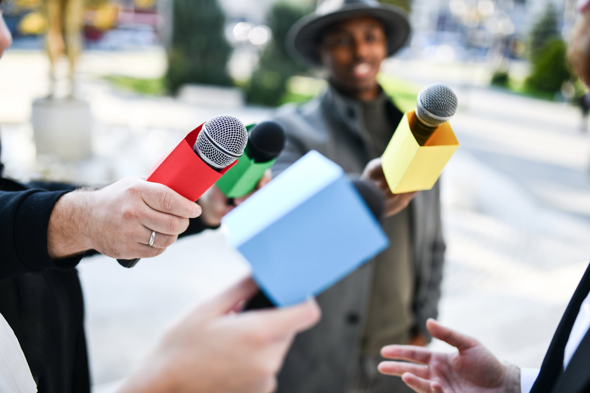 13 Times Celebrities Stood Up Against Rude Interviewers | HuffPost ...