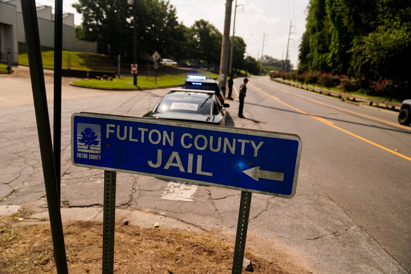 Fulton County Jail Inmate Killed In Stabbing Incident | HuffPost Latest ...