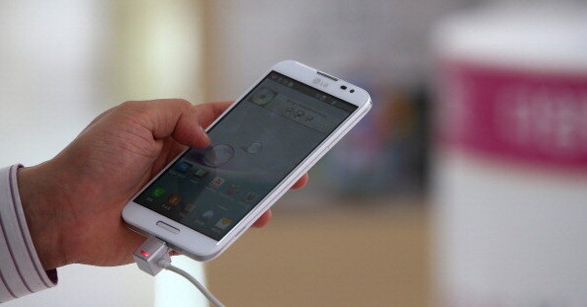 Should All Phones Have A 'Kill Switch?' | HuffPost Videos