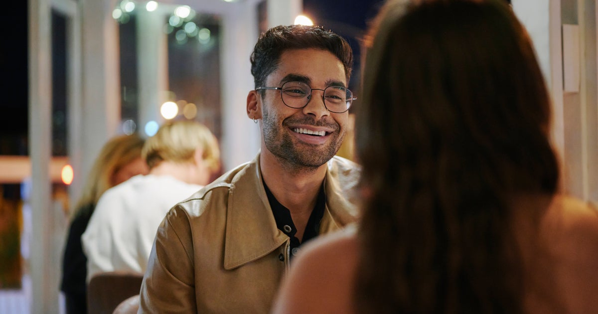 5 Questions Therapists Say You Should Ask On Your First Date | HuffPost ...