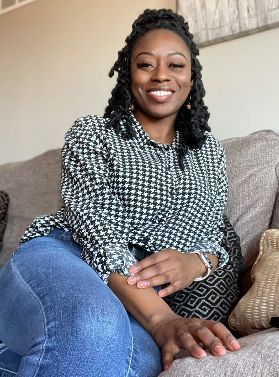 Upgrade Your Style With These 38 Must Have Black Fashion Pieces ...