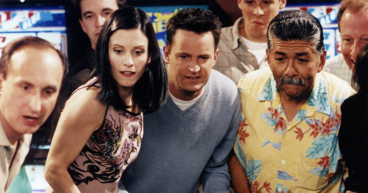 Lisa Cash Recalls Fateful Scene That Matthew Perry Axed Huffpost