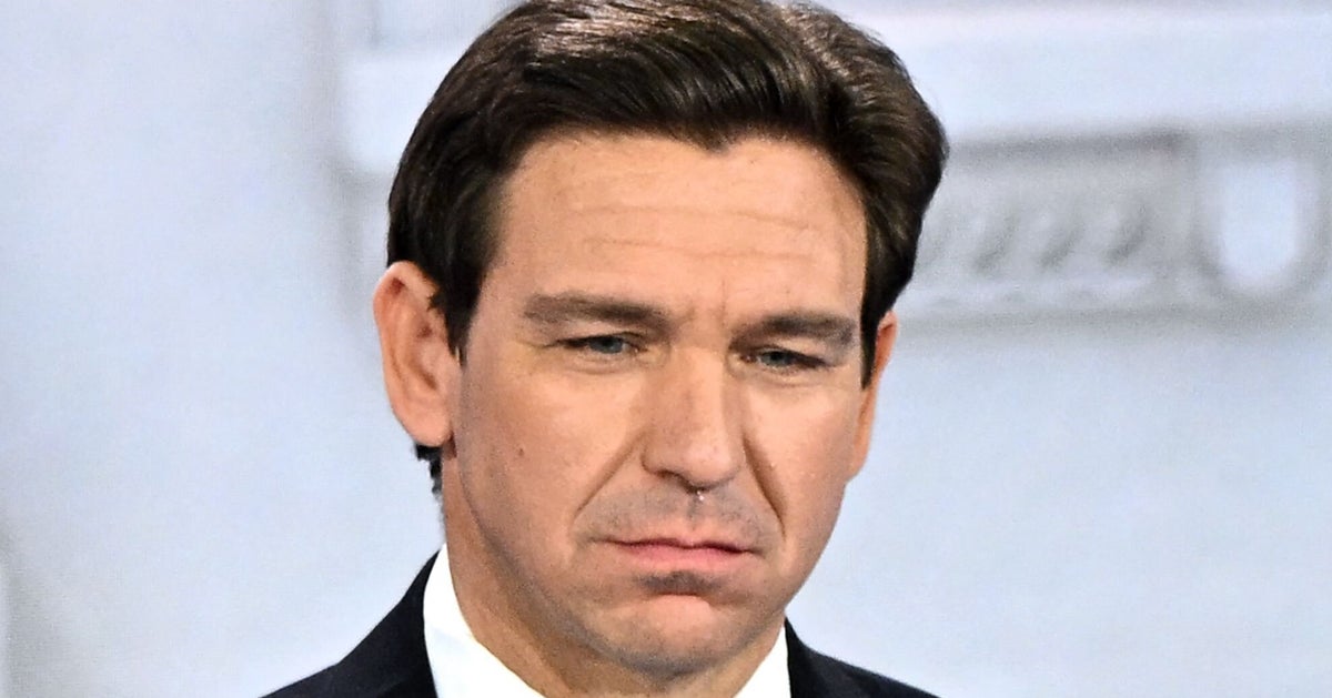 Ron DeSantis’ Weird Habit Explained In ‘Daily Show’ Medical PSA ...