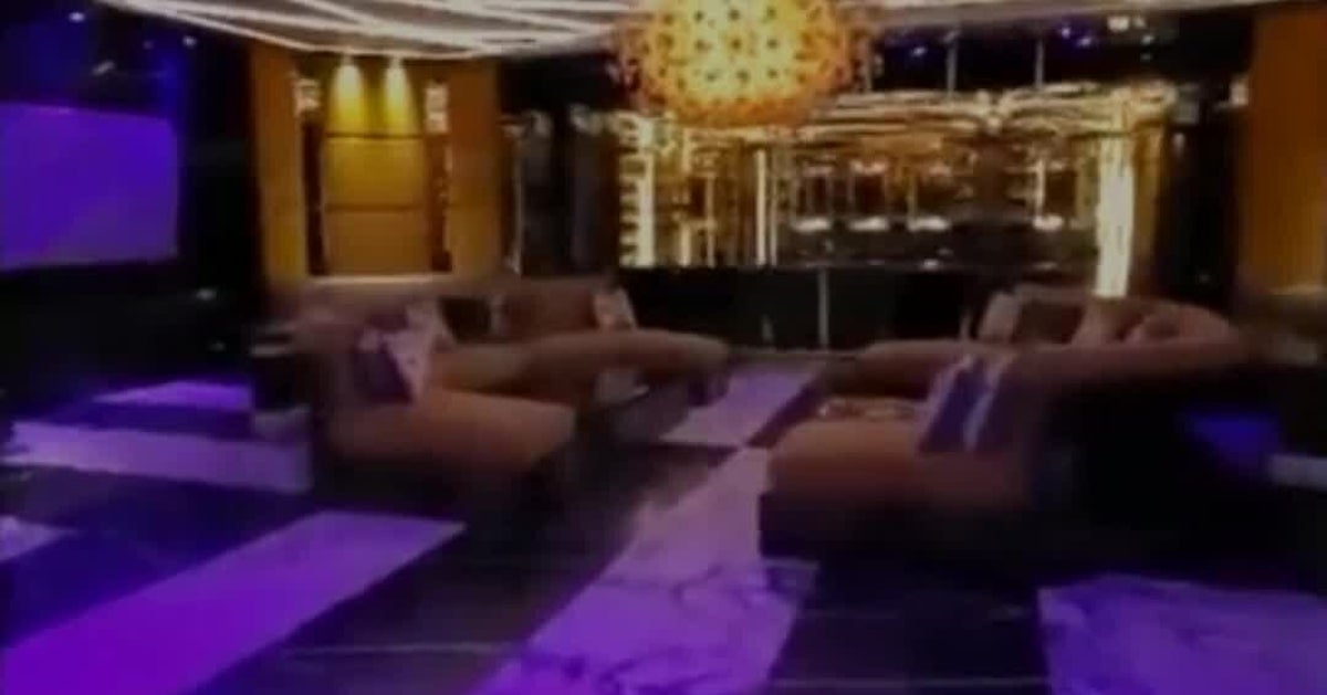 Check Out Drake's Luxurious Toronto Mansion | HuffPost Videos