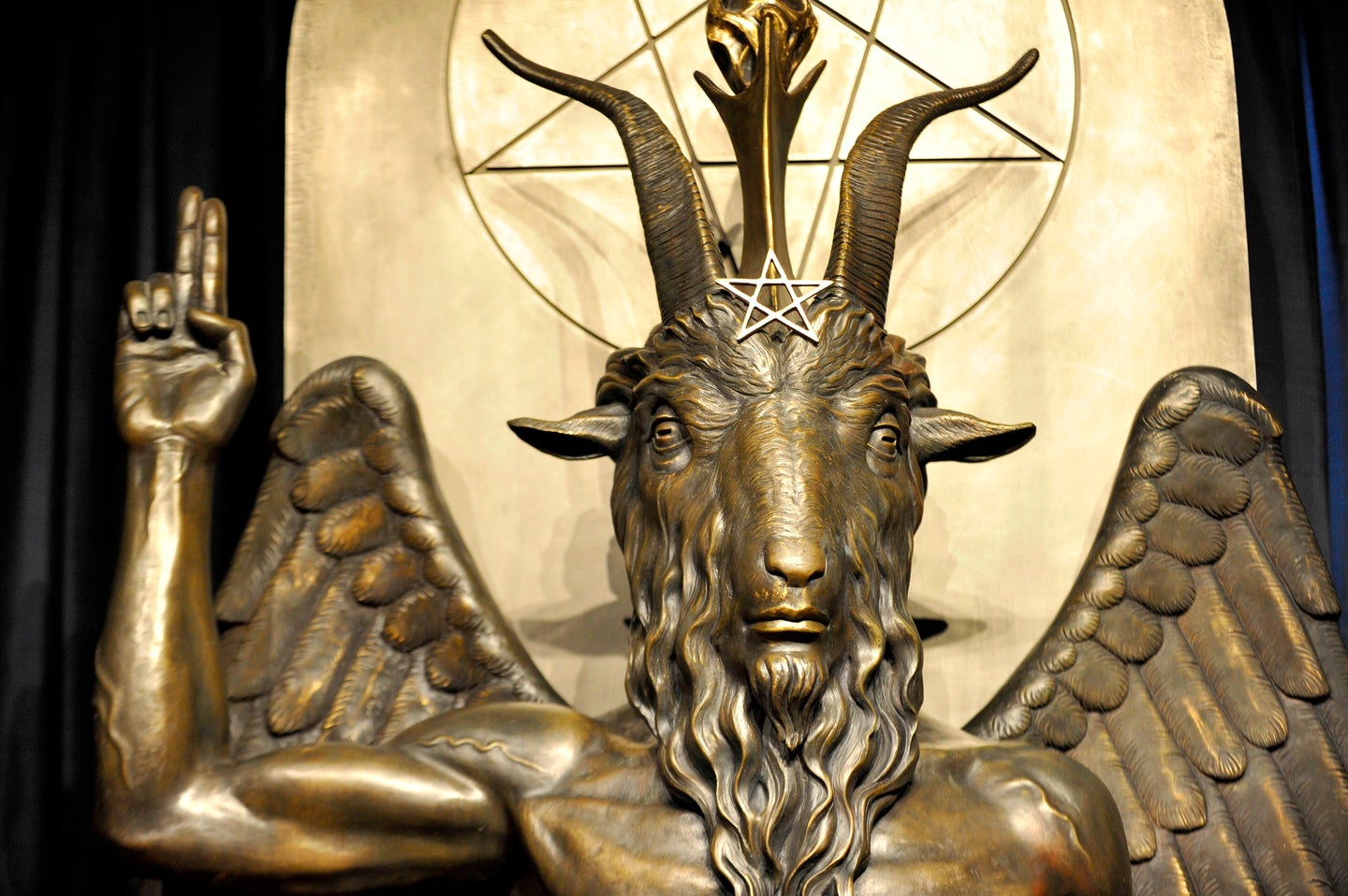 Satanic Temple Altar At The Iowa State Capitol Has Republicans Seething ...