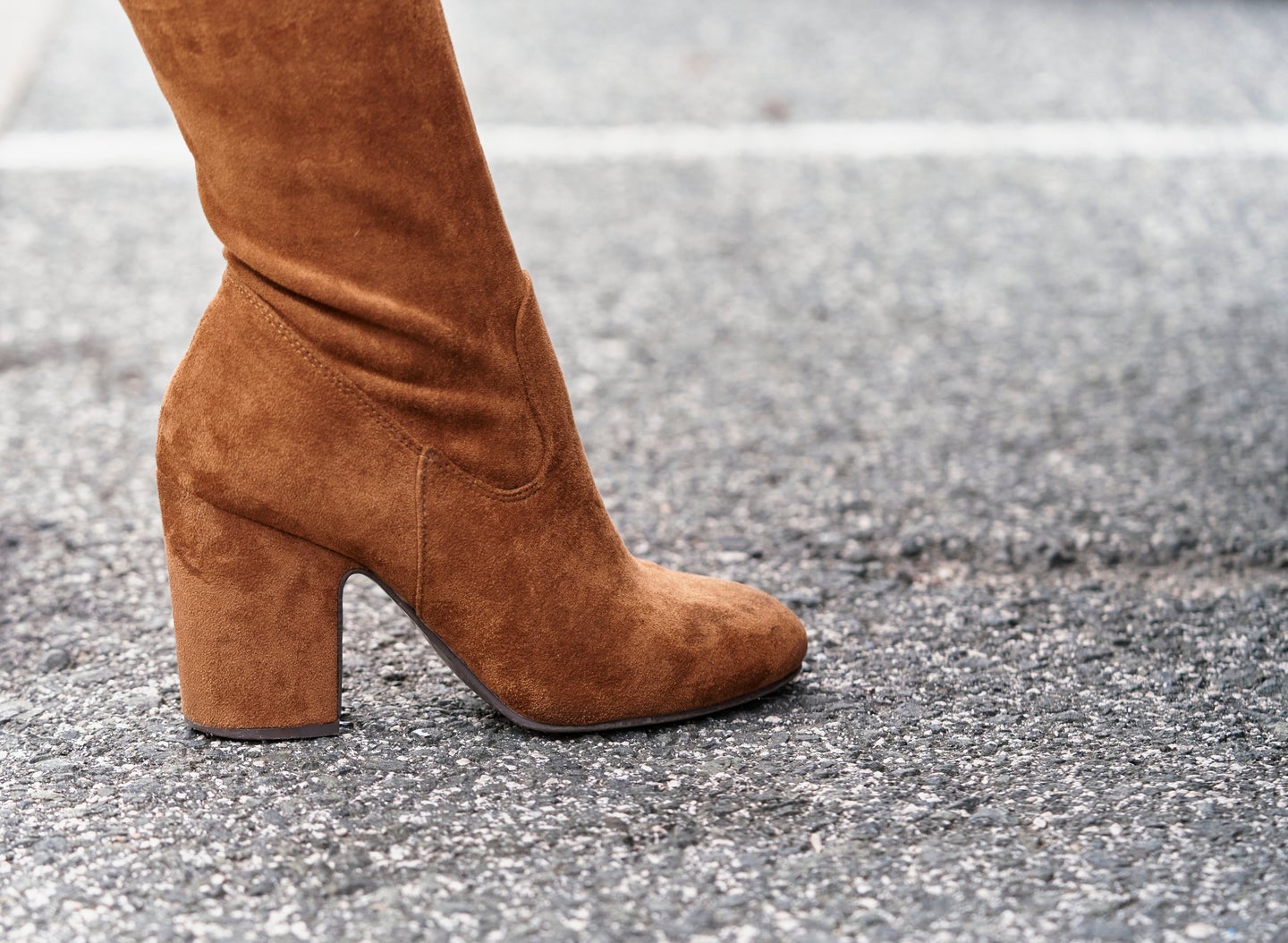 The Worst Types Of Boots That Podiatrists Hate | HuffPost Life