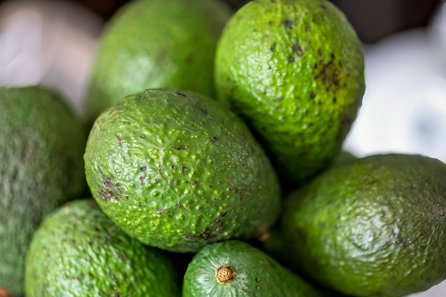 Is It Safe To Eat Avocados That Are Discolored Inside? | HuffPost Life