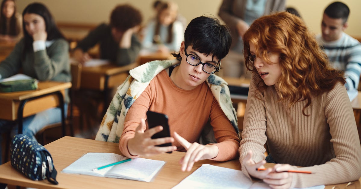 Ιταλία: Smartphones και tablets θα απαγορεύονται στα σχολεία ακόμη και ...
