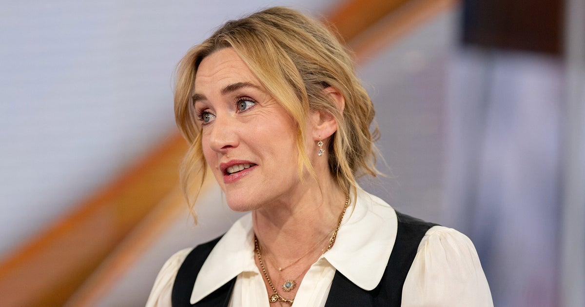 Kate Winslet Gets Graphic As She Reflects On Filming Peeing Scene | HuffPost UK Entertainment