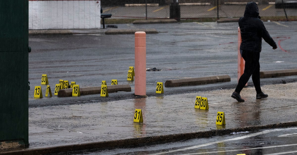 8 Injured As Philadelphia Sees Rash Of Crime Involving City Buses ...