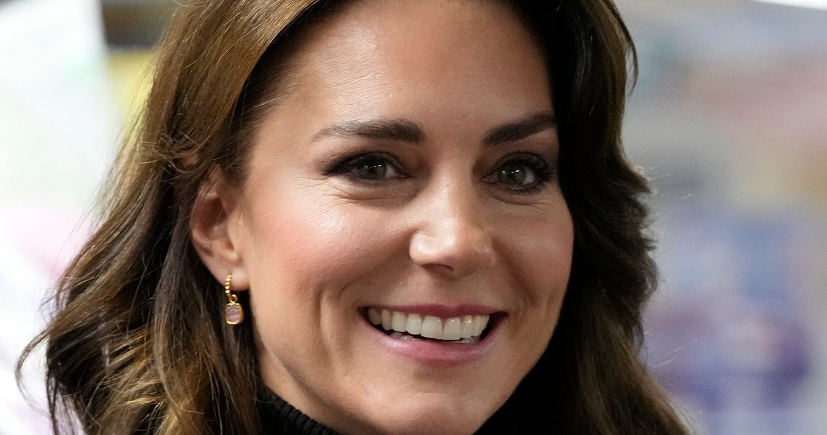 Kate Middleton's Photo Debacle Inspires Hilarious New Meme | HuffPost ... Kate Middleton's Photo Debacle Inspires Hilarious New Meme | HuffPost ...