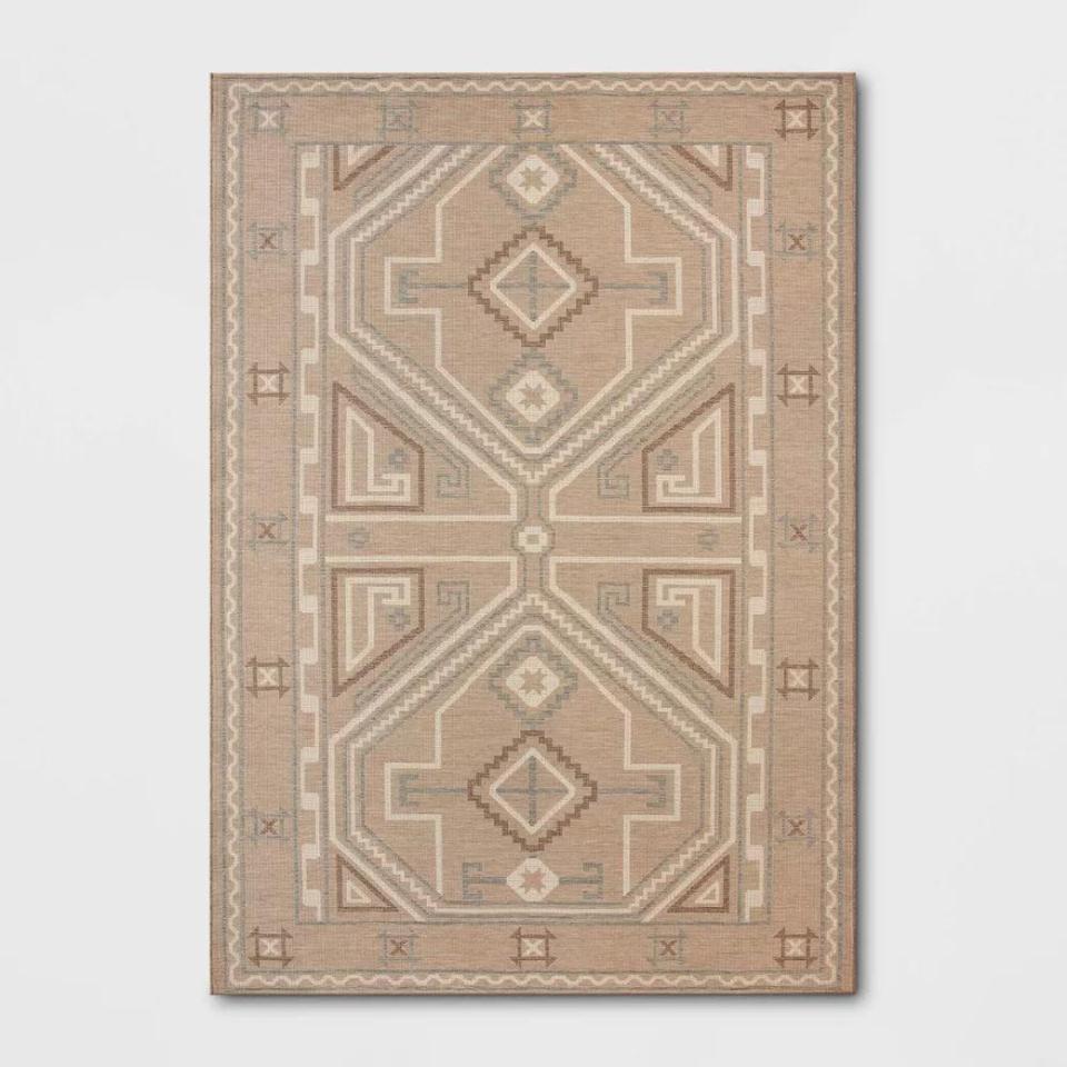 9 Very Stylish Outdoor Rugs That You Can Get At Target | HuffPost Life