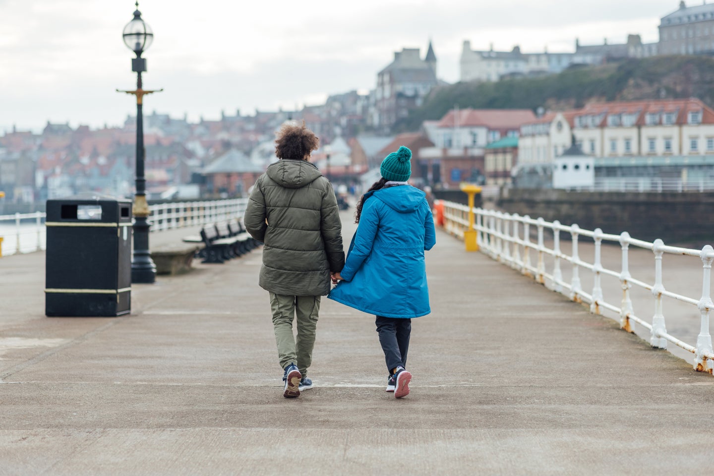 Awe Walks And Looking For Wonder Can Improve Health | HuffPost Life