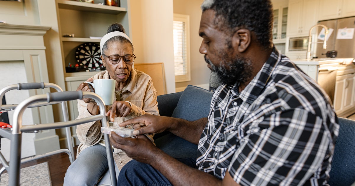 How To Cope With Feelings Of Grief And Loss When A Person With Dementia ...