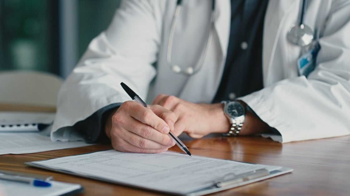 Urologist Shares Tips For Healthy Peeing | HuffPost Life