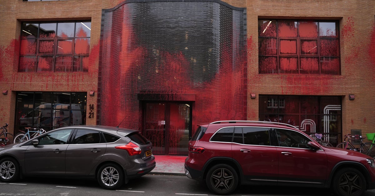 Labour HQ Spray-Painted Red By Pro-Palestine Protesters | HuffPost UK ...