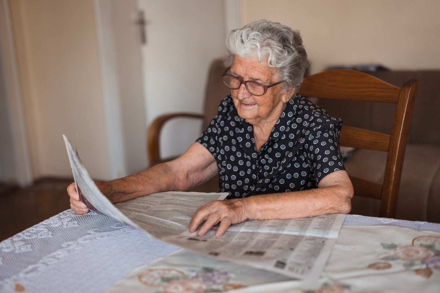 How Spending Habits May Reveal Dementia Diagnoses Early On | HuffPost ...