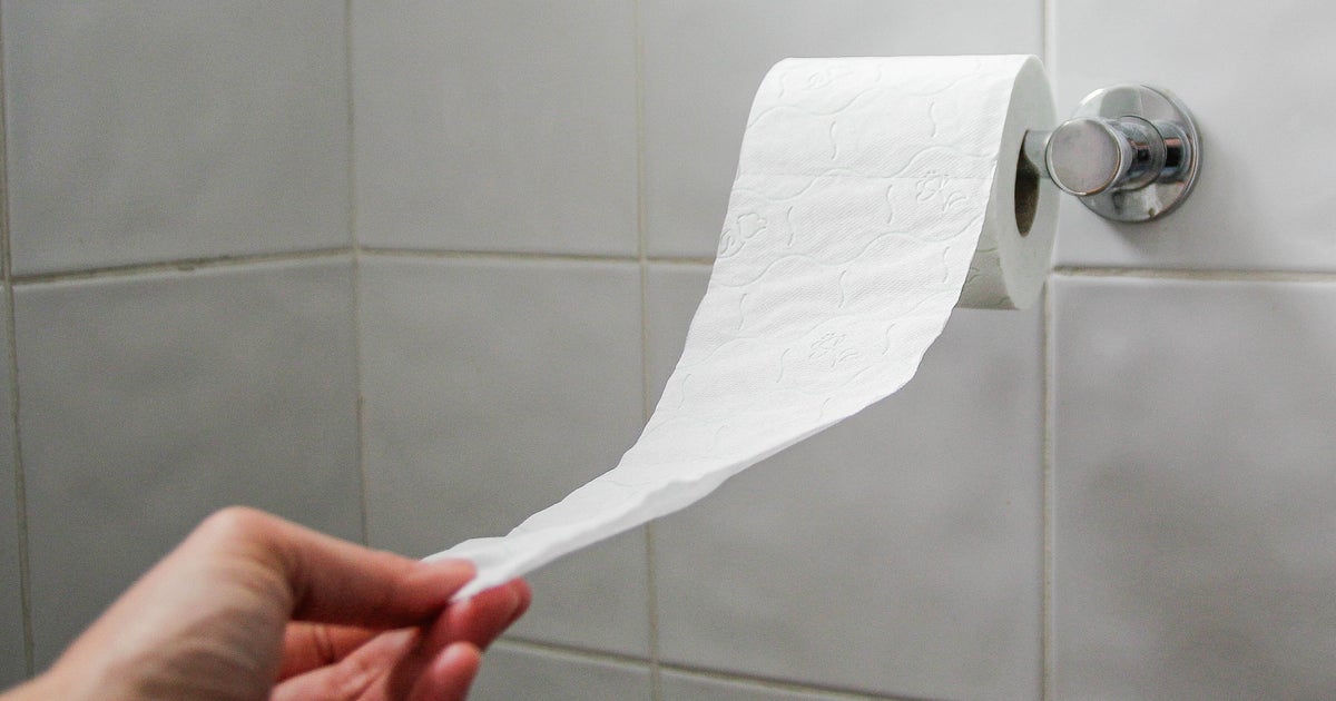 Poo Plumes In The Bathroom And How To Protect Yourself | HuffPost UK Life