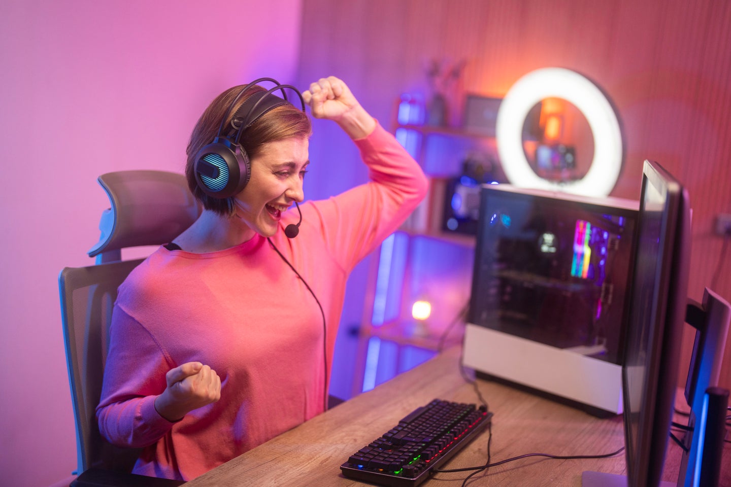 Don’t Want To Pause Your Game? These Exercises Can Be Done While Gaming ...