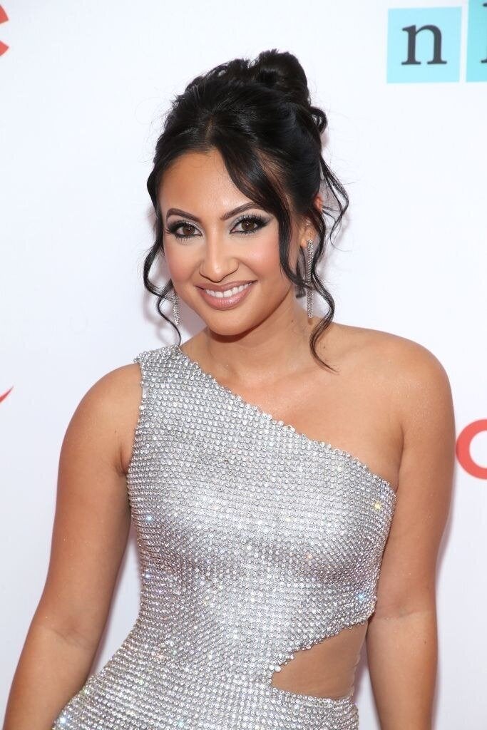 14 Celebs Who Caught Another Celeb Talking Crap About Them Online