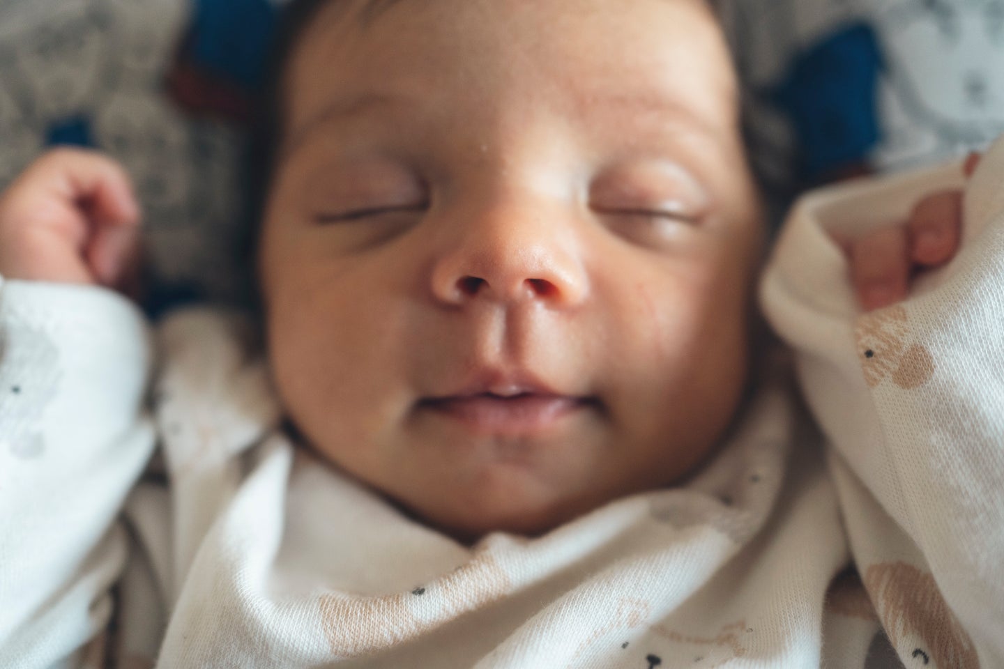 The Scientific Reason We're All OBSESSED With The Newborn Baby smell ...