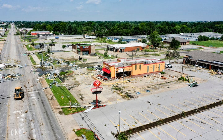 At Least 21 Dead In Weekend Storms That Devastated Several U.S. States ...